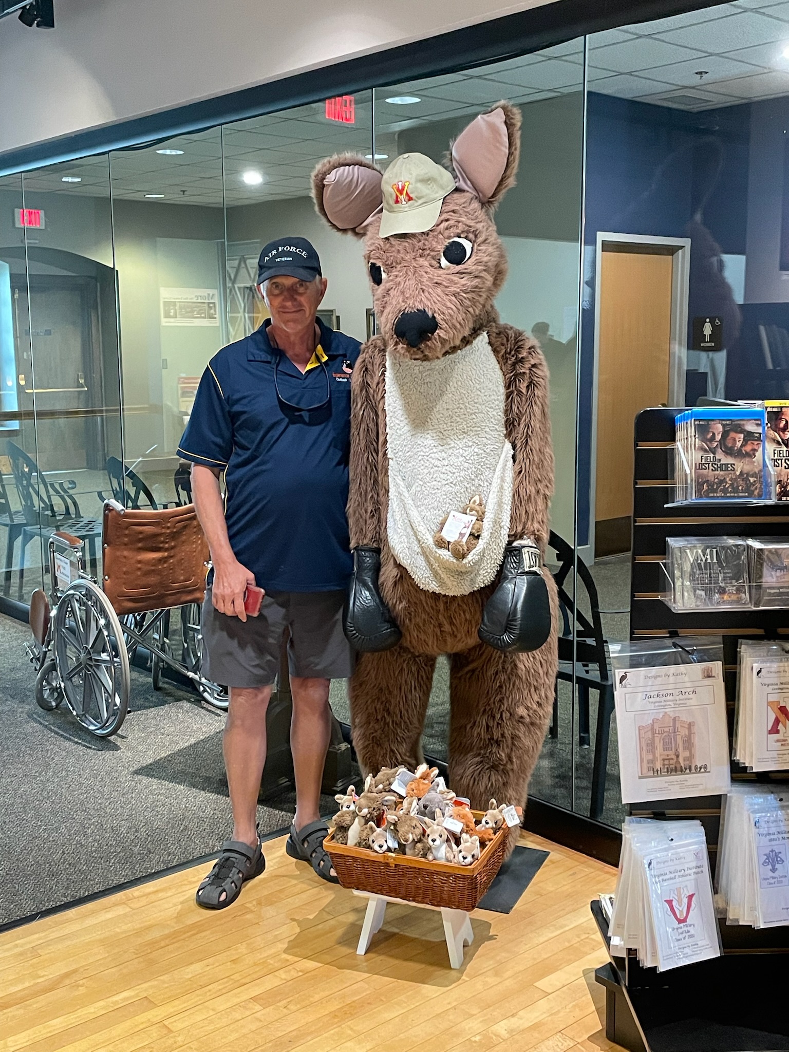 Exploring Virginy! – Nick & MJ On The Road